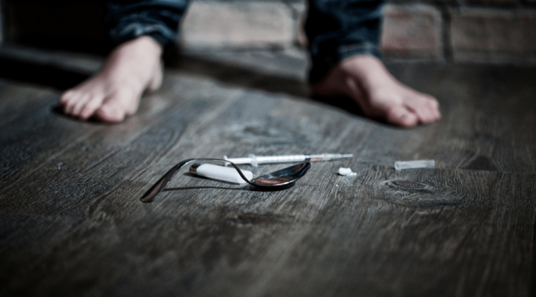 Is Heroin a Stimulant? How the Drug Effects You